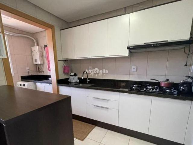 Apartamento à venda no Desvio Rizzo