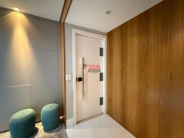 Apartamento à venda no Domínio Marajoara