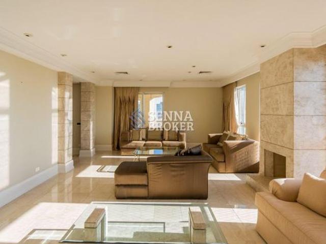 Apartamento a venda no Ecoville com 4 Suítes e 4 Vagas de garagem