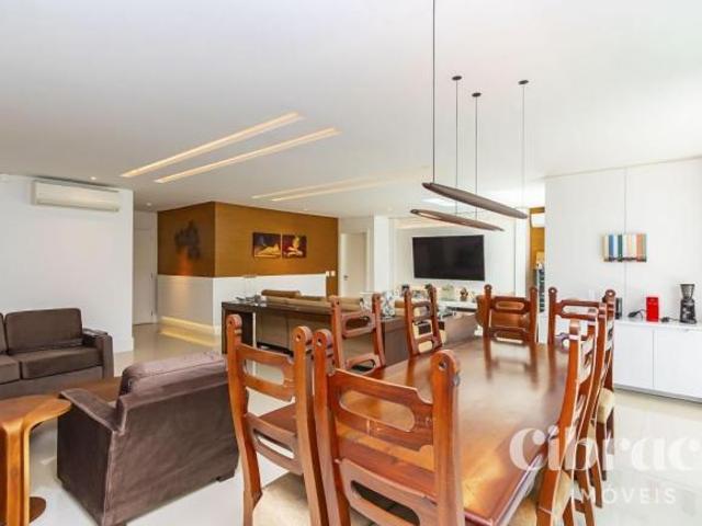 Apartamento à venda no Ecoville com 3 quartos