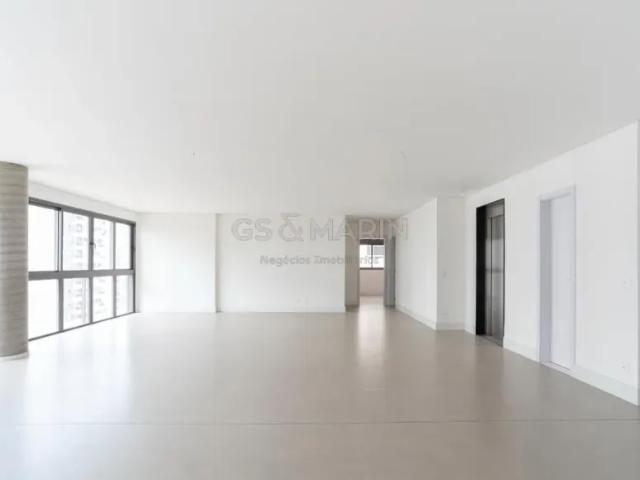 Apartamento à venda no Ed. Atrio, na Gleba Palhano