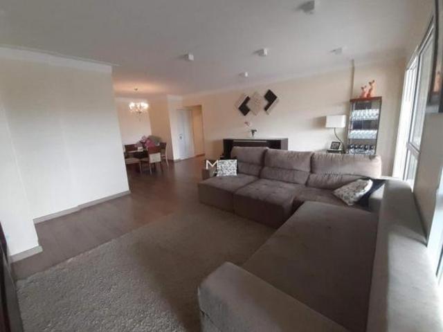 Apartamento à venda no Edifico Monteiro Lobato em Piracicaba