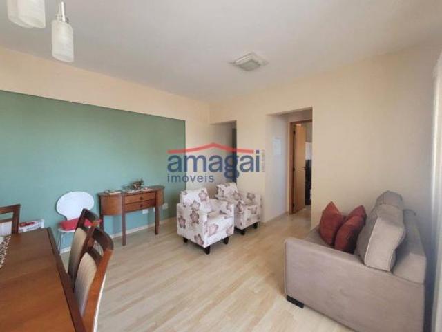 Apartamento à venda no Edificio Montreal, Jacareí