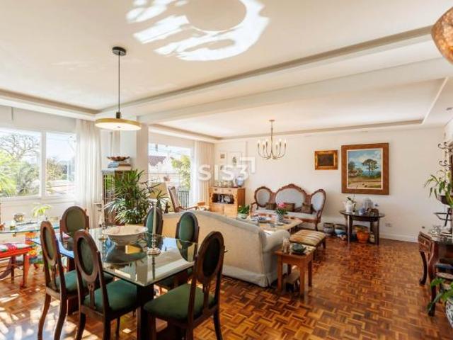 Apartamento à venda no Edifício Napoleão Sbravati