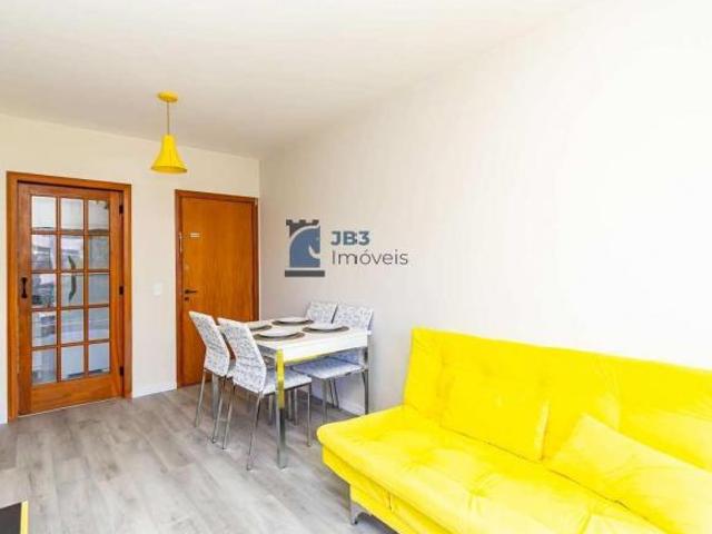 Apartamento à venda, no EDIFICIO NORMANDIE em Curitiba, Centro Cívico, com 1 quarto, 43m²