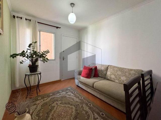 Apartamento à venda no Edifício Atlanta | 2 Quartos | Condomínio com Piscina