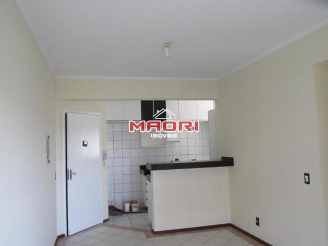 Apartamento à venda no Edifício Atlântico em Valinhos