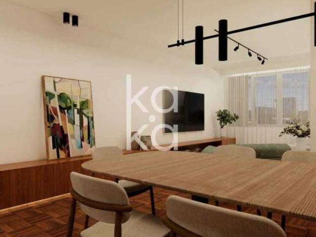Apartamento à venda, no Edifício Alvorada em Curitiba, Centro, com 3 quartos, 170m²
