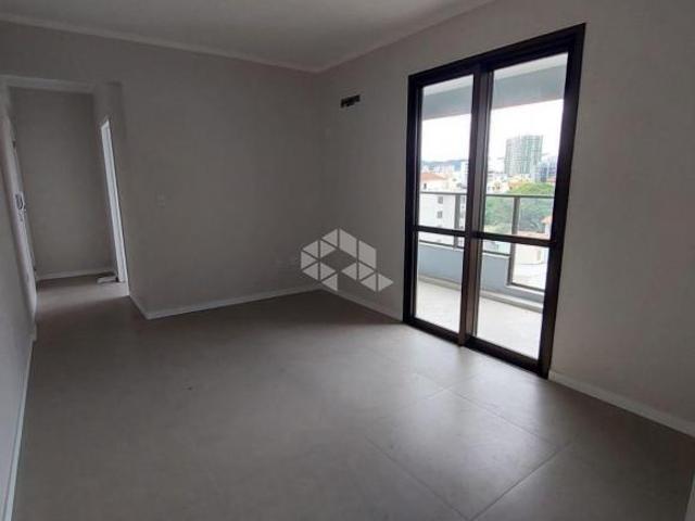 Apartamento a venda no Edifício Bernadete F. Tambara