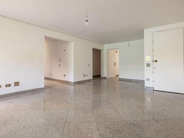 Apartamento à venda no Edifício Brasil Pitoresco no Paraíso em São Paulo SP