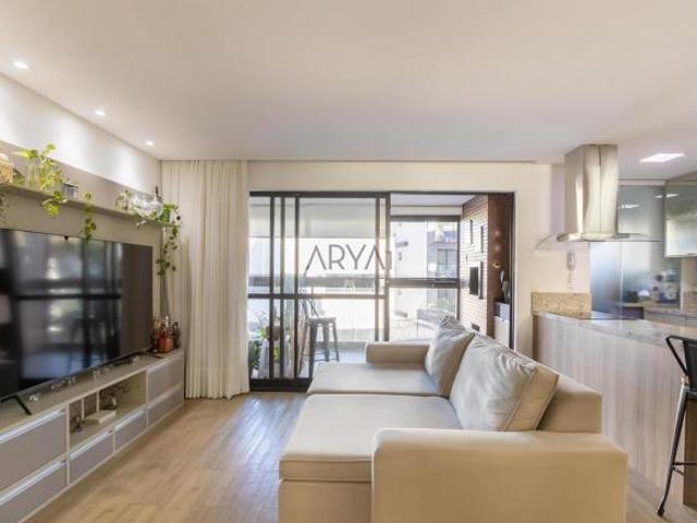 Apartamento à venda no Edifício Costa Rica no Baca