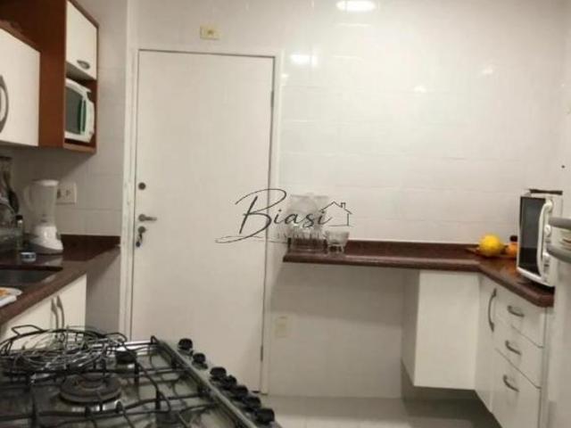 Apartamento à venda no Edifício Di Varese 04 dormitórios 01 Suíte 114m ²