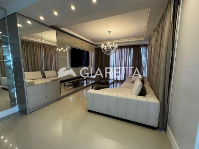 Apartamento à venda no EDIFÍCIO DONA ELVIRA, CENTRO, TOLEDO PR