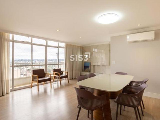 Apartamento à venda no Edifício Excelsior, ao lado