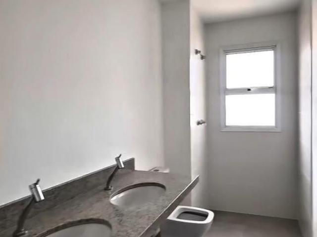 Apartamento à venda no Edifício Floriano