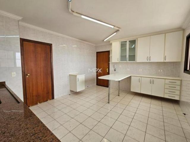 Apartamento à venda no Edifício Genova em Piracicaba