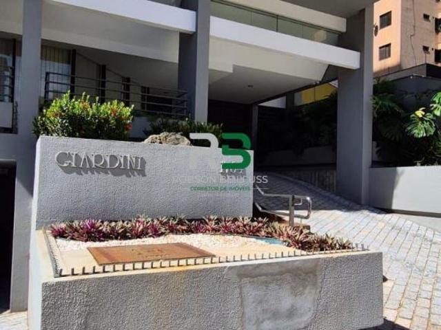 Apartamento à Venda no Edifício Giardini