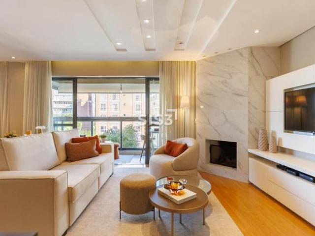 Apartamento à venda no Edifício Graciosa Home Reso