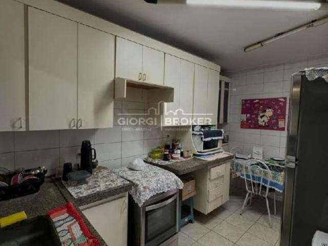 Apartamento à venda no Edifício Parati, Vila Redentora, São José do Rio Preto SP: 3 quartos, 1 suíte