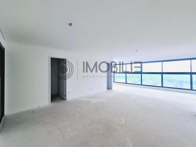 Apartamento à venda no Edifício Reserva Luiza Tomaselli em Indaiatuba/SP