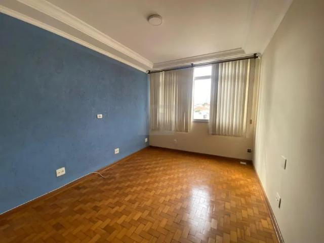 Apartamento à venda no Edifício Rita Holland, bairro Centro de Piracicaba SP