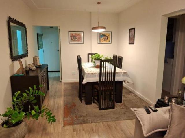 Apartamento à venda no Edifício Suzana na Saúde em São Paulo SP