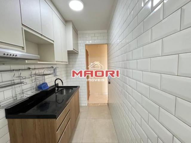 Apartamento à venda no Edifício Sapezeiro em Valinhos