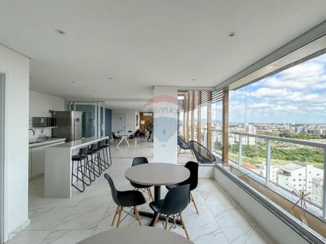 Apartamento à venda no Edifício Scenario no Campolim em Sorocaba