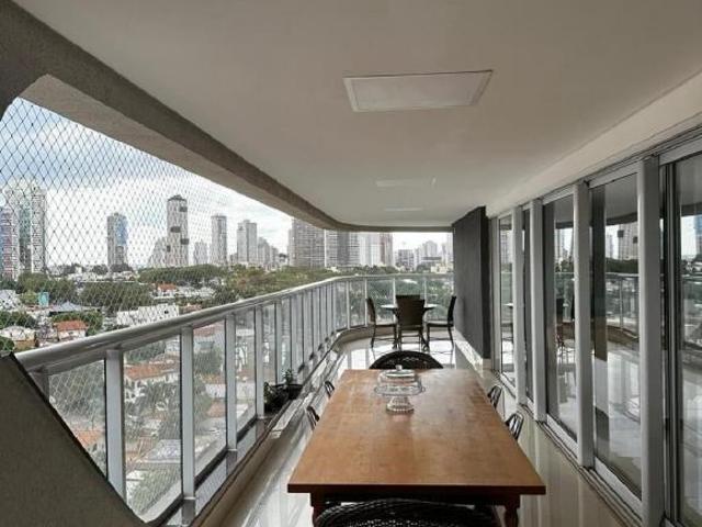 APARTAMENTO A VENDA NO EDIFÍCIO SINFÔNIA SETOR MARISTA GO