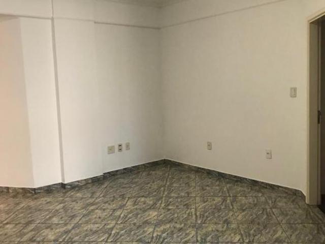 Apartamento à venda no Edifício Veneza