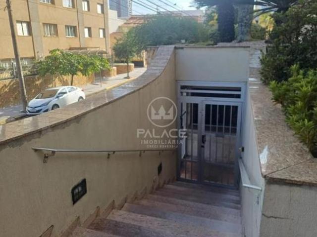 APARTAMENTO A VENDA NO EDIFICIO VERSALHES