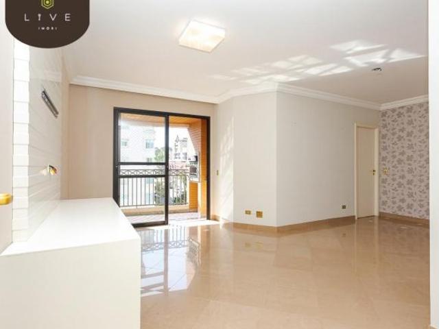 Apartamento à venda no Edifício Villa Santorini, 02 quartos + closet, sacada com churrasqueira e 02