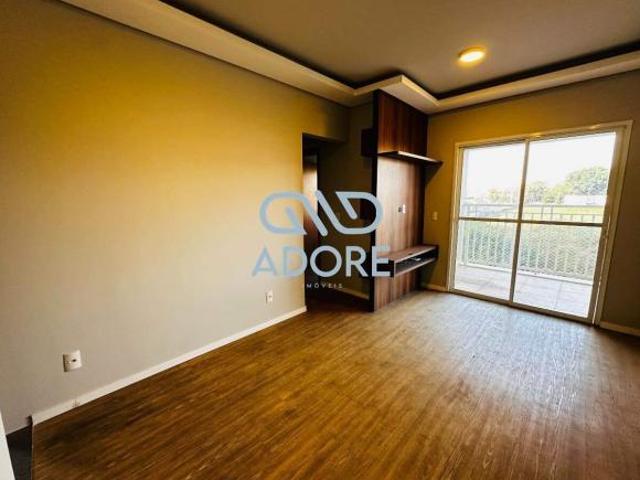 Apartamento á venda no Edifífcio Mariana Maria Salto/SP