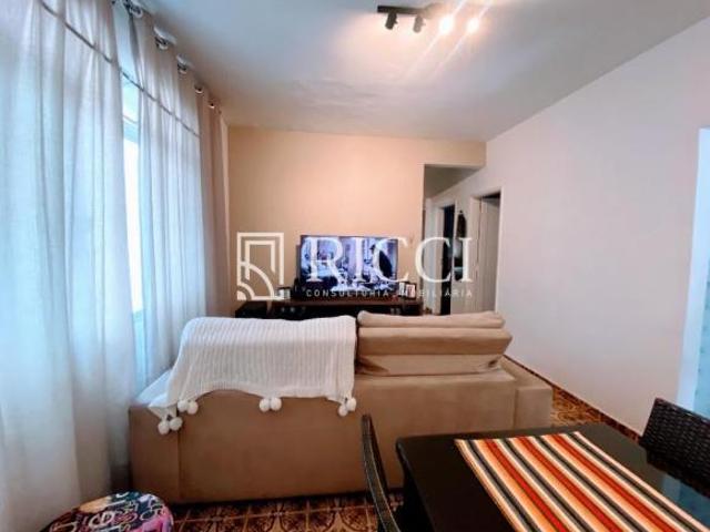 Apartamento à venda no Embaré
