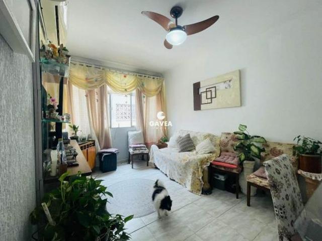 Apartamento à venda no Embaré em Santos