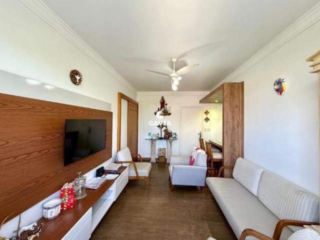 Apartamento à venda no Embaré em Santos