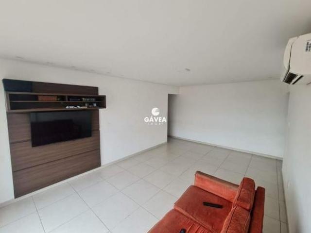 Apartamento à venda no Embaré em Santos