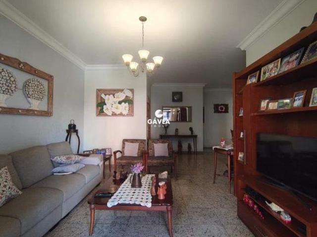 Apartamento à venda no Embaré em Santos