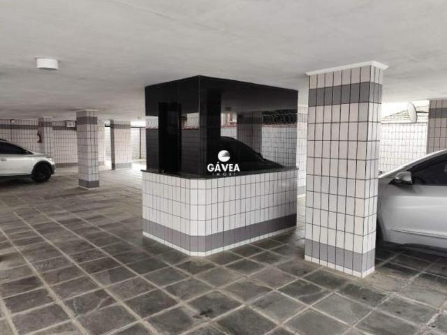 Apartamento à venda no Embaré em Santos