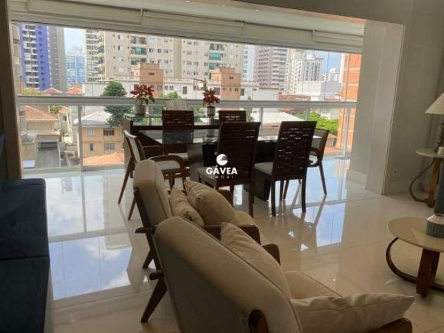 Apartamento à venda no Embaré em Santos
