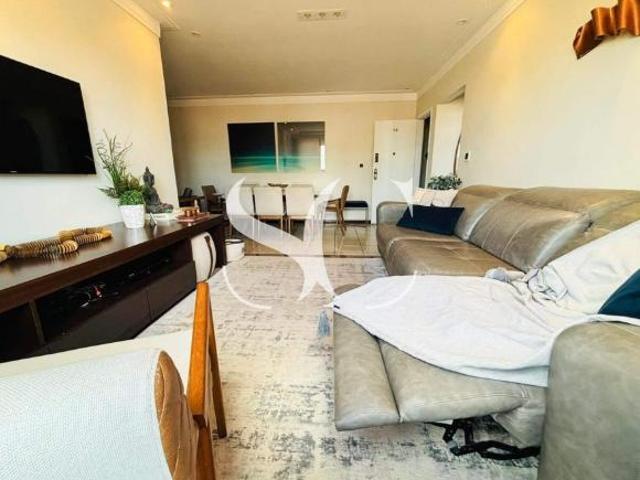Apartamento á venda no Embaré, Santos SP, 3 dormitórios, sendo 1 suíte, 1 vaga demarcada