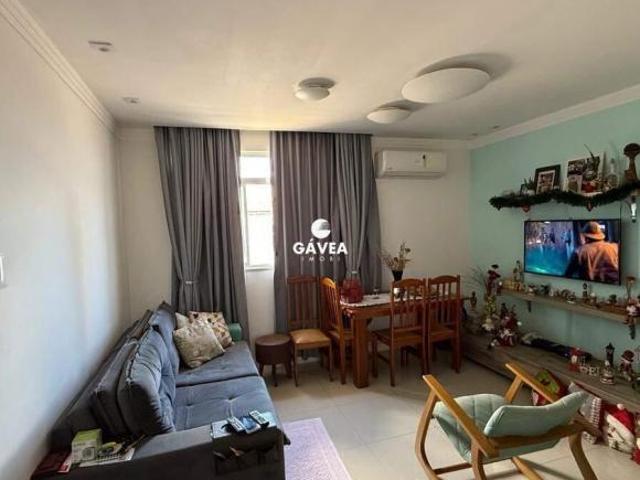Apartamento à venda no Encruzilhada em Santos