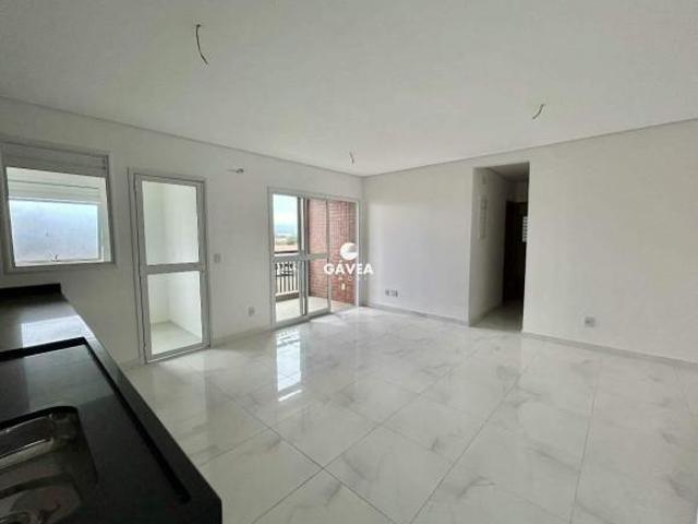 Apartamento à venda no Estuário em Santos
