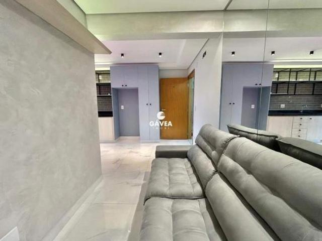 Apartamento à venda no Estuário em Santos