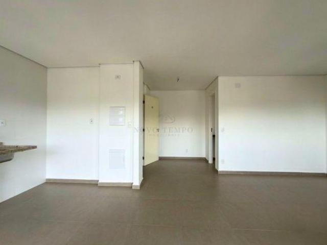 Apartamento à venda no Fiori Alphaville com 47m² e 1 vaga