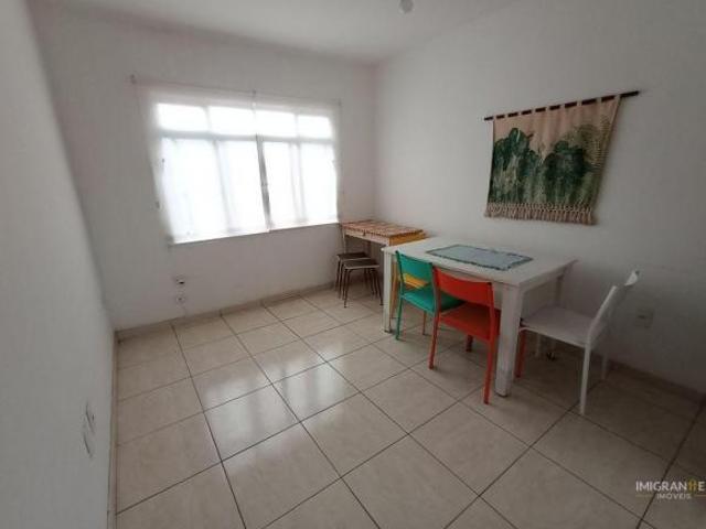 Apartamento à venda no Forte, em Praia Grande SP