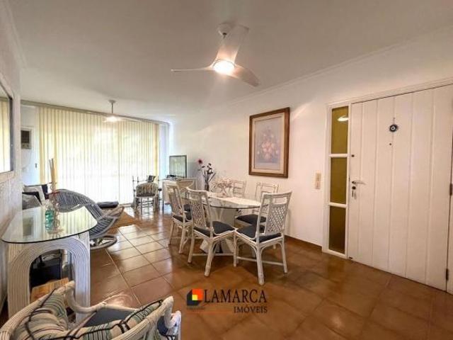 Apartamento a venda no Guaruja c/ 03 Dormitorios