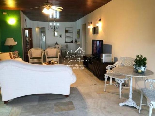 Apartamento à venda no Guarujá na Praia da Enseada