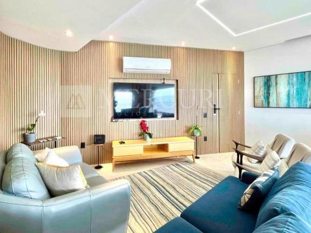 Apartamento à venda no Guarujá, Praia das Astúrias, região do Canto das Galhetas
