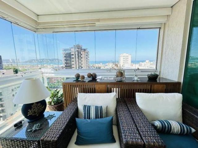 Apartamento à venda no Guarujá Região da Brunella Vista Mar